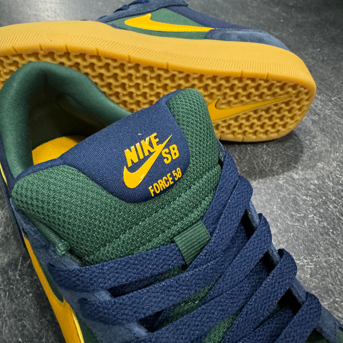 Nike SB Force 58 Midnight Navy /Gold SALE – 561 Skate