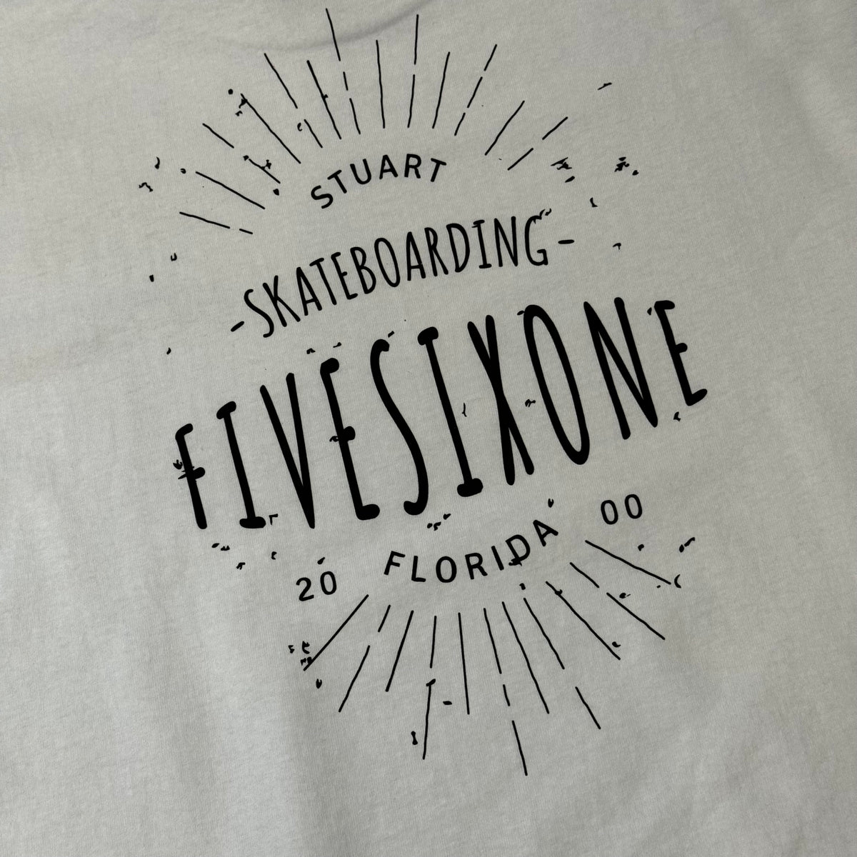 561 Longsleeve T-shirt Badge Logo White/Black – 561 Skate