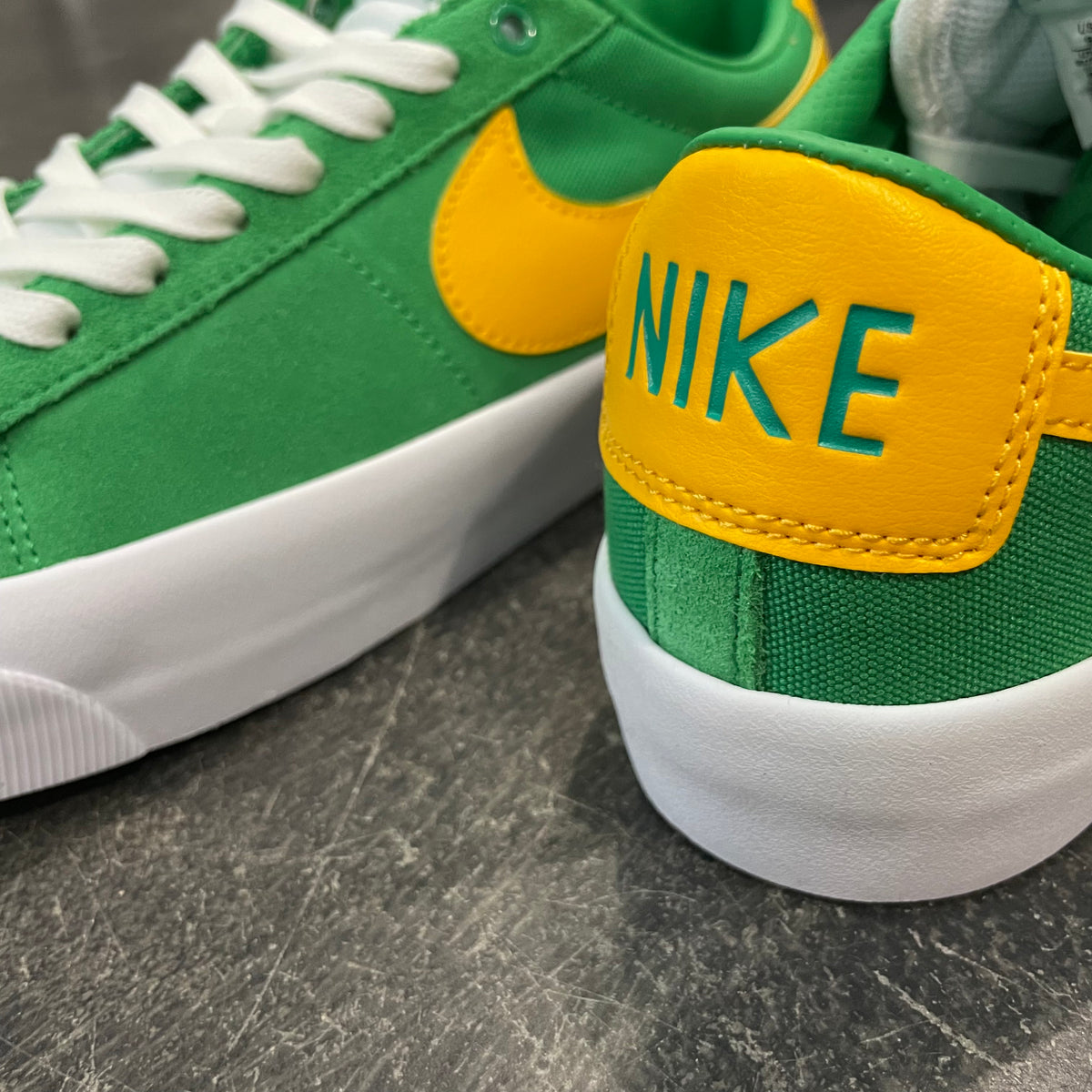 Nike SB Blazer Low GT Lucky Green/University Gold SALE – 561 Skate