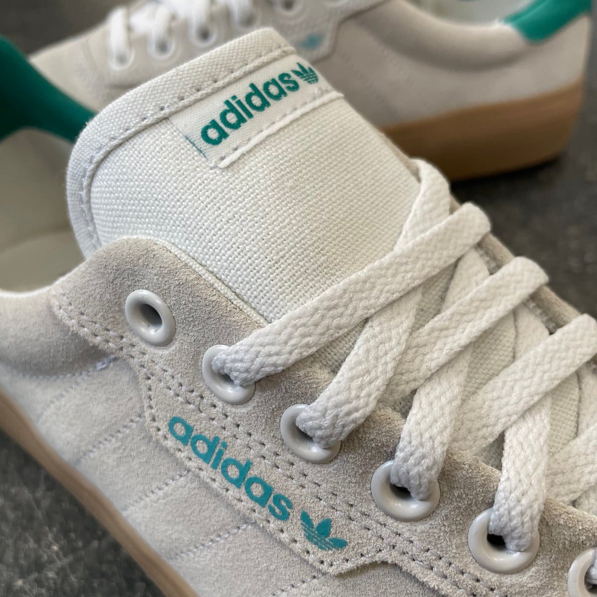 Adidas 3MC White/Green/Gum SALE – 561 Skate