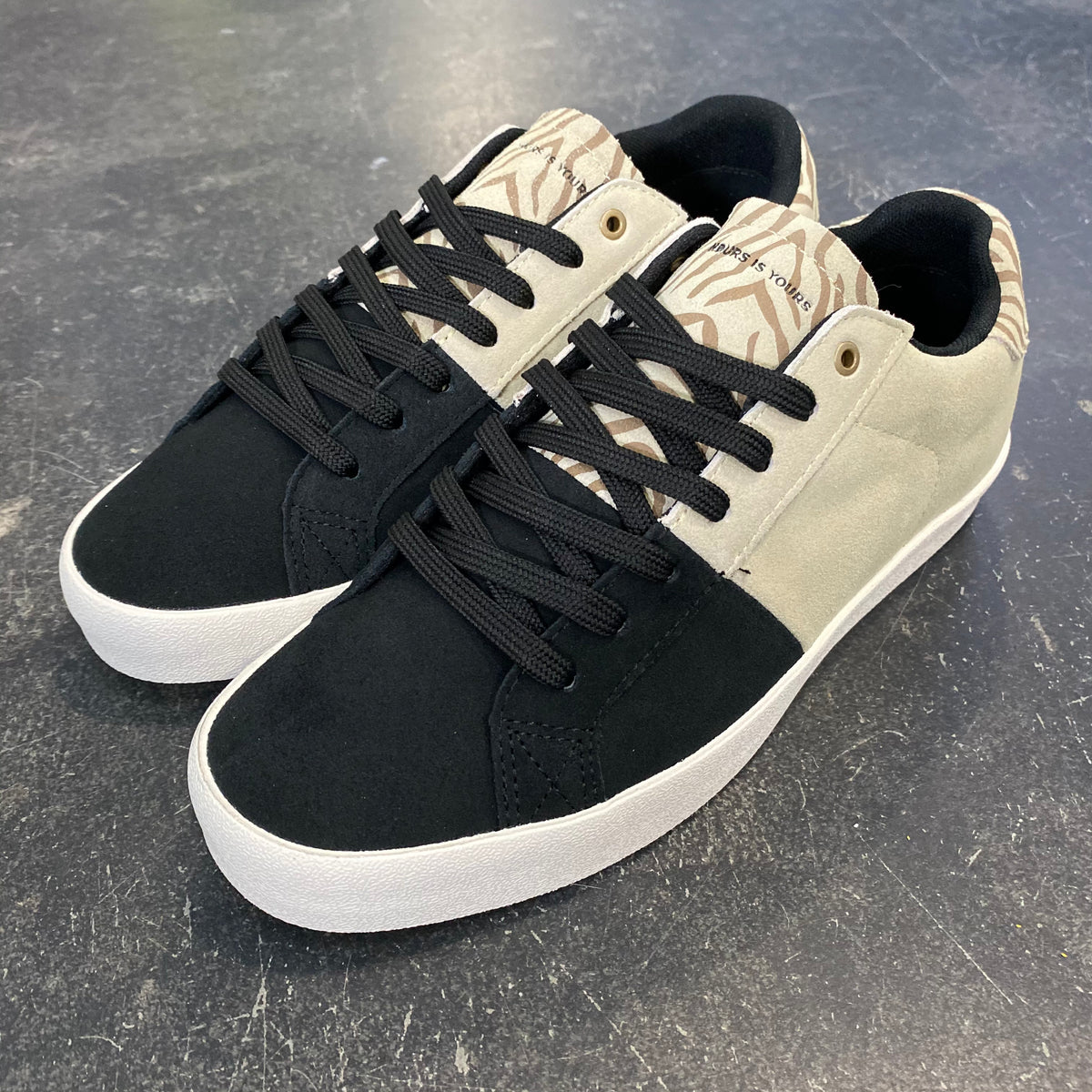 Hours Is Yours C71 John Di Lorenzo Sand Tiger Dilo SALE – 561 Skate